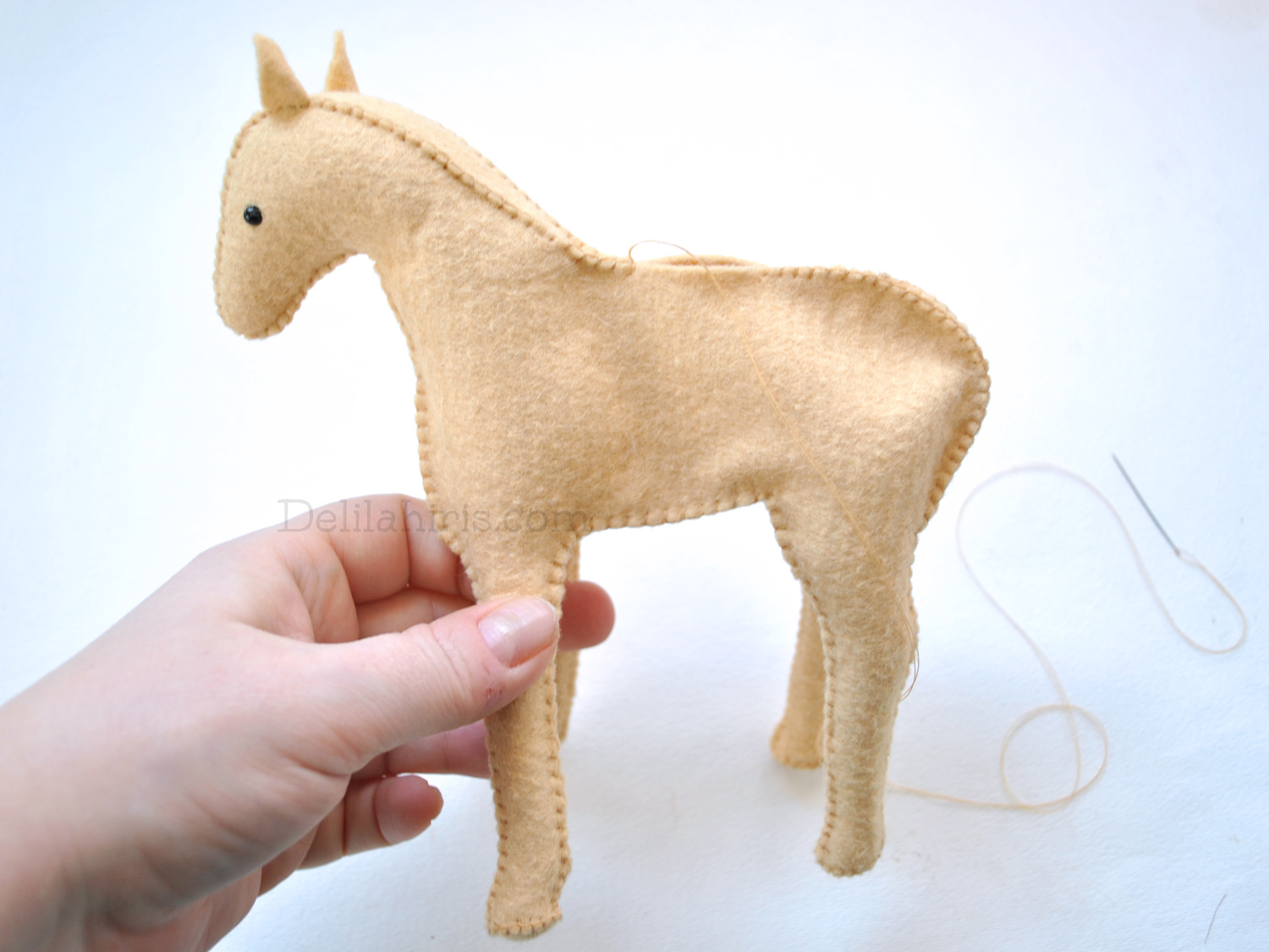 Felt Horse And Saddle Sewing Kit